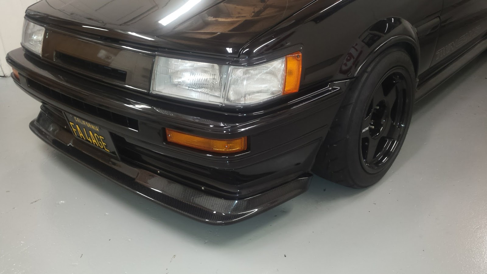 retro-spec/toyota AE86: RETRO-SPEC LEVIN FRONT LIP