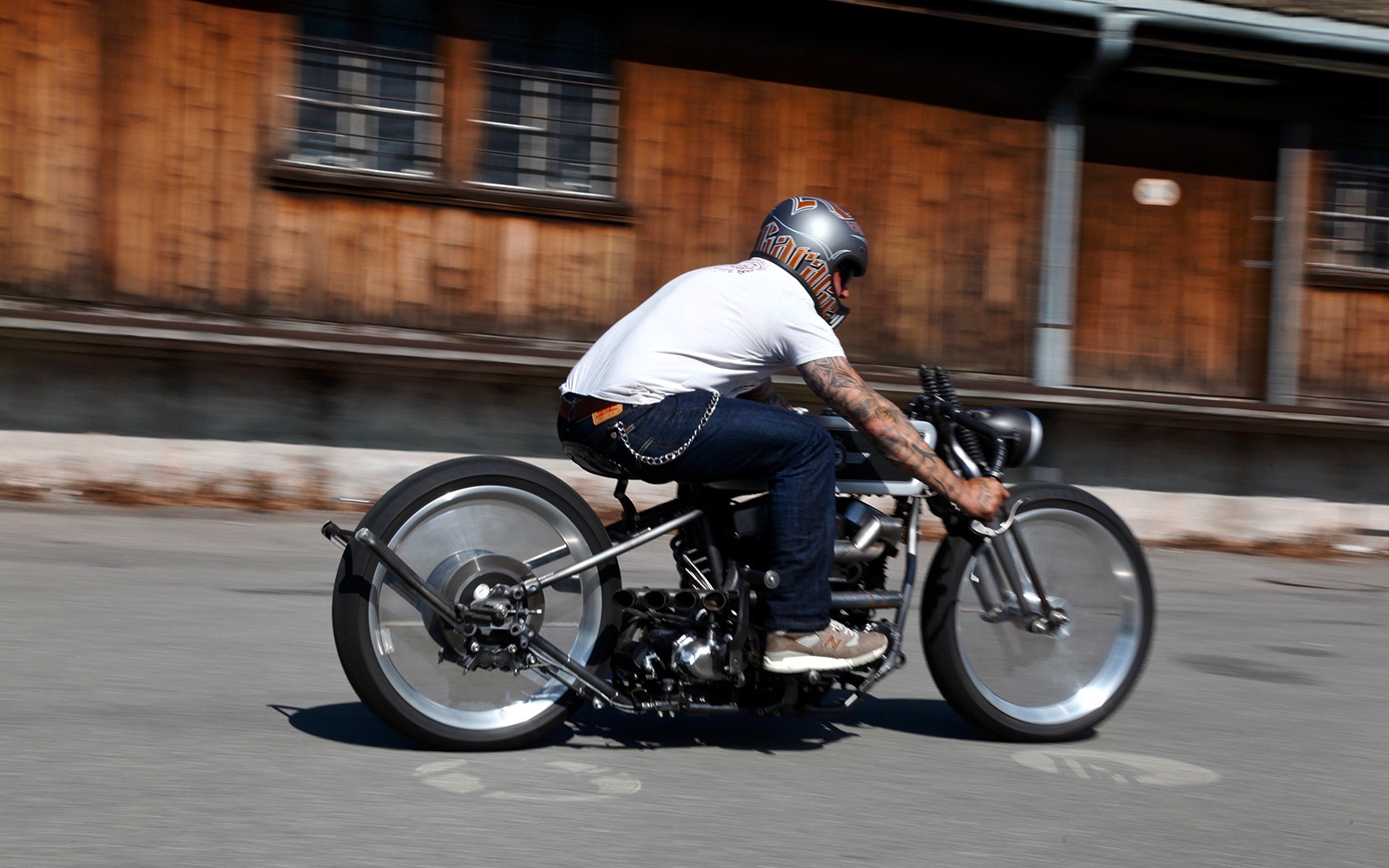 Panhead racer - Inazuma café racer