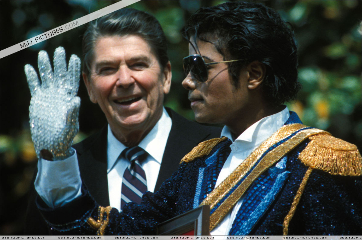 Western Chronicles: #02 PERSONAGGI - Michael Jackson e Ronald Reagan