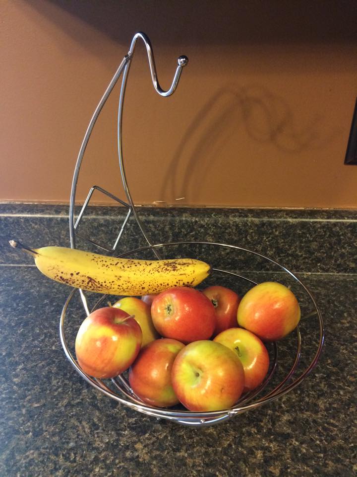 Trying To Go Green: CARAT Fruit Bowl Basket with Banana Hanger