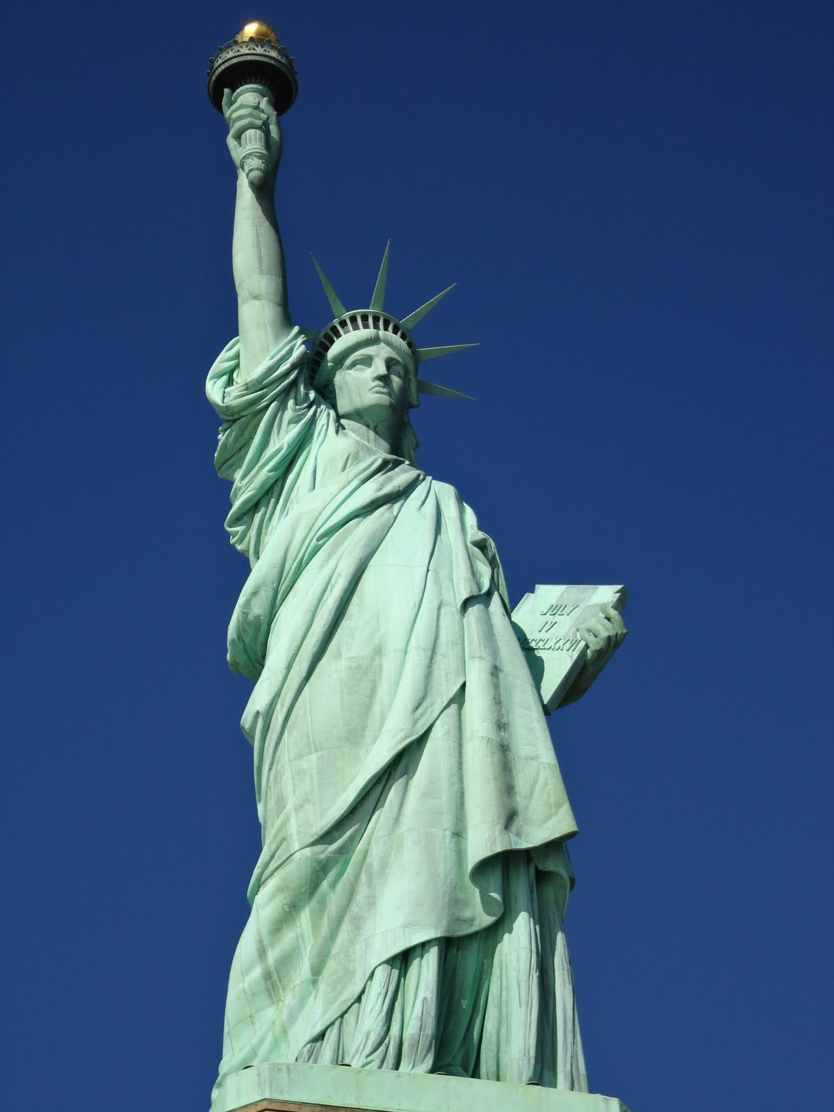 under the same sky: Día 05.- Viernes de Statue of Liberty, de Little ...