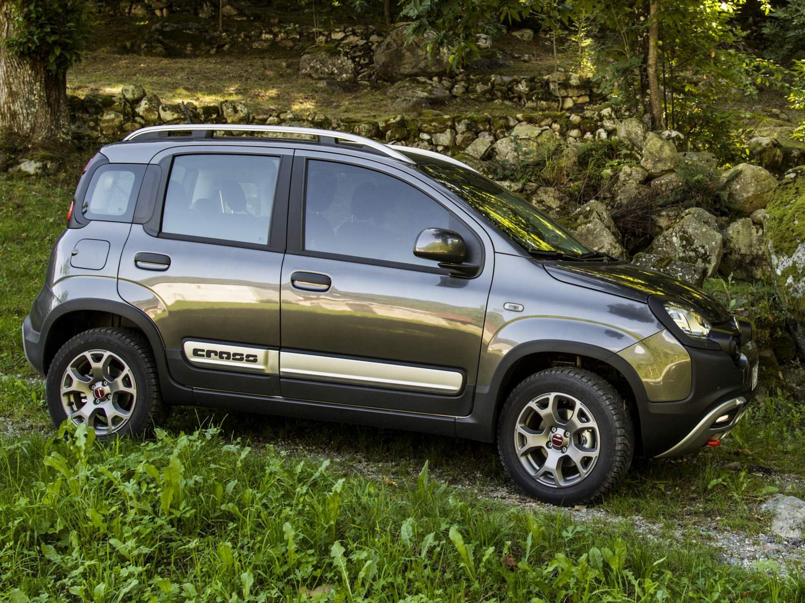Fiat Panda 2017 apresentado na Itália - fotos e detalhes