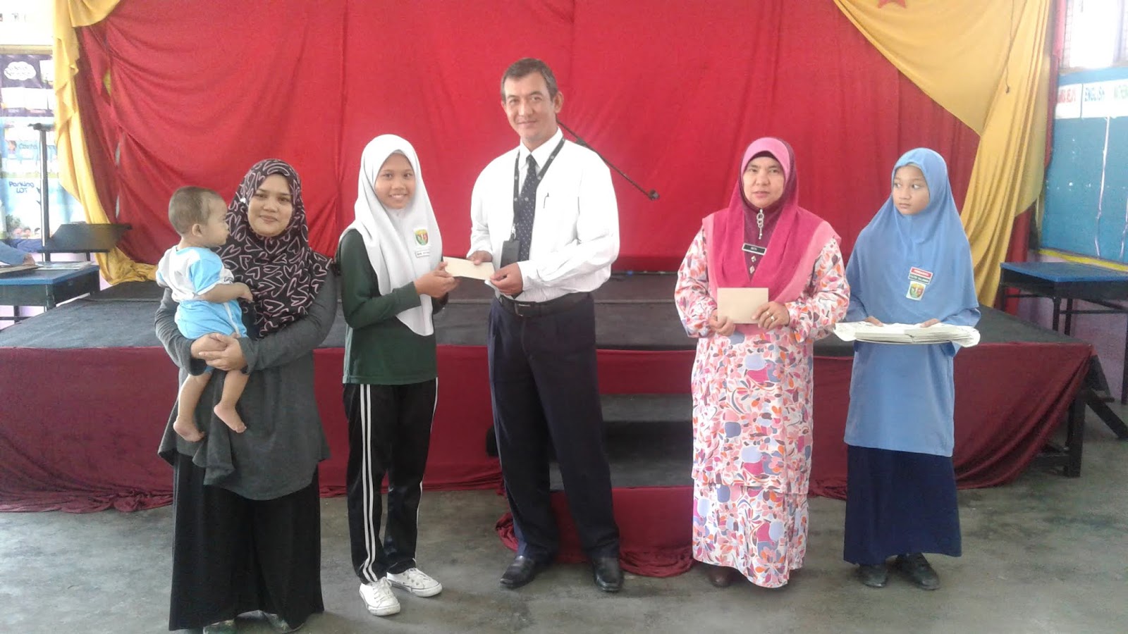 Corat coret warga Sk Pulau Meranti: BANTUAN SUMBANGAN DARI BANK RAKYAT ...