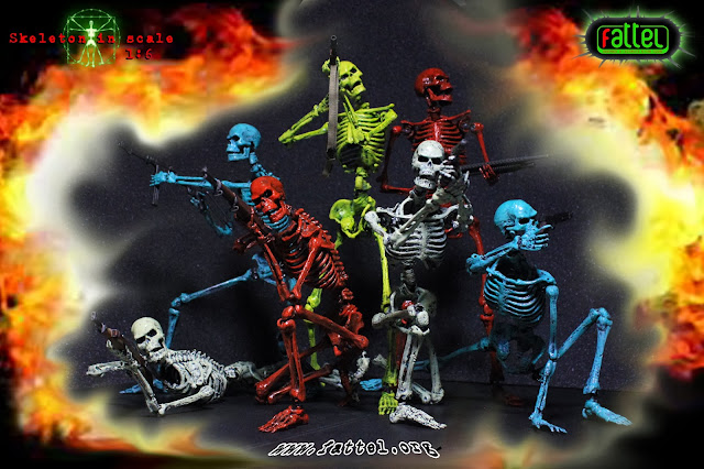 Action figure skeleton by Fattel: 30 cm tall skeleton locked in his box ...