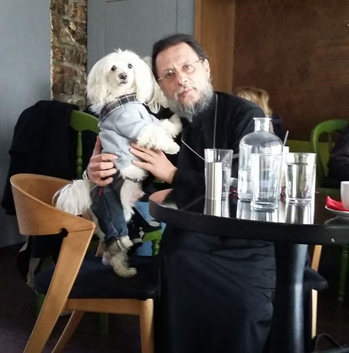 ΜΥΣΤΗΡΙΑ ΠΡΑΓΜΑΤΑ... Ο ΑΔΙΣΤΑΚΤΟΣ ΔΟΛΟΦΟΝΟΣ ΤΟΥ ΙΕΡΕΑ ΣΤΟ ΓΕΡΑΚΑ ...