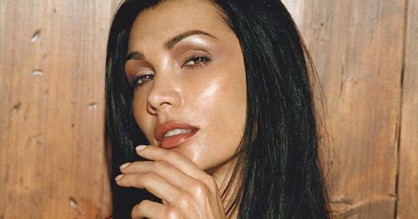 LUISA CORNA CALENDARIO CAPITAL 2002