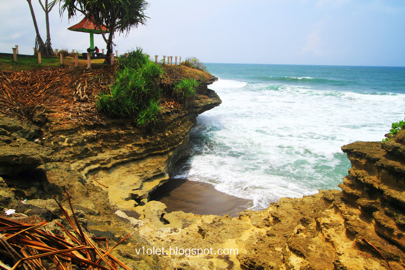 v1olet - my favorite things: Travel : Pangandaran Trip -- Pantai Batu Hiu