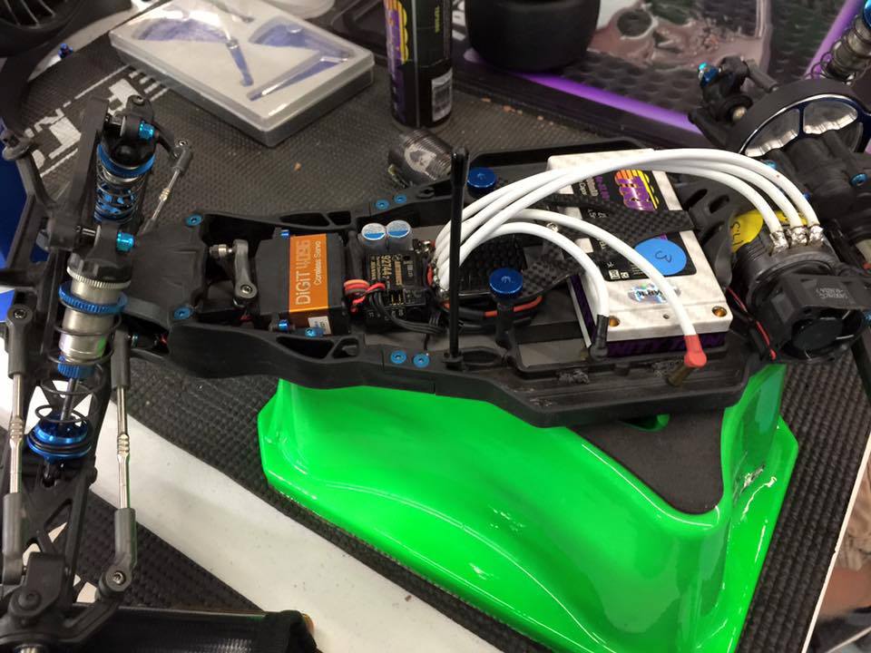 TRINITY「Team Associated用ファンマウント」登場|ラジコンもんちぃ - 新製品・オフロード/オンロードレース・ドリフト ...