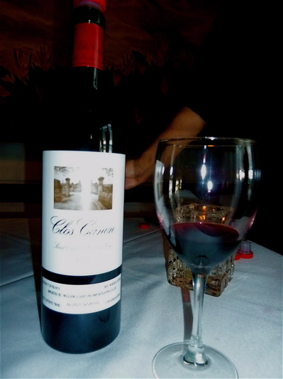 Hawaii eats - Weekly Eater archive: Sharing a glass with vintner John ...