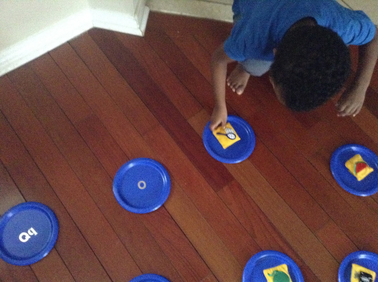 TeacherMomPlus3: Puddle Jump Beginning Sounds Game