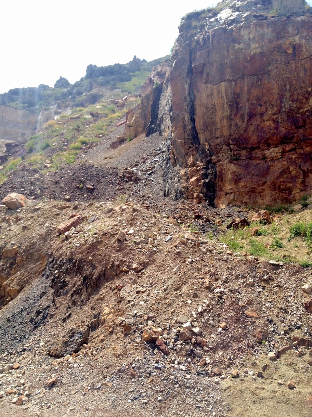 U-M 2012 Spain Geology Field Trip: Manganese Nodules and Phosphate Crusts