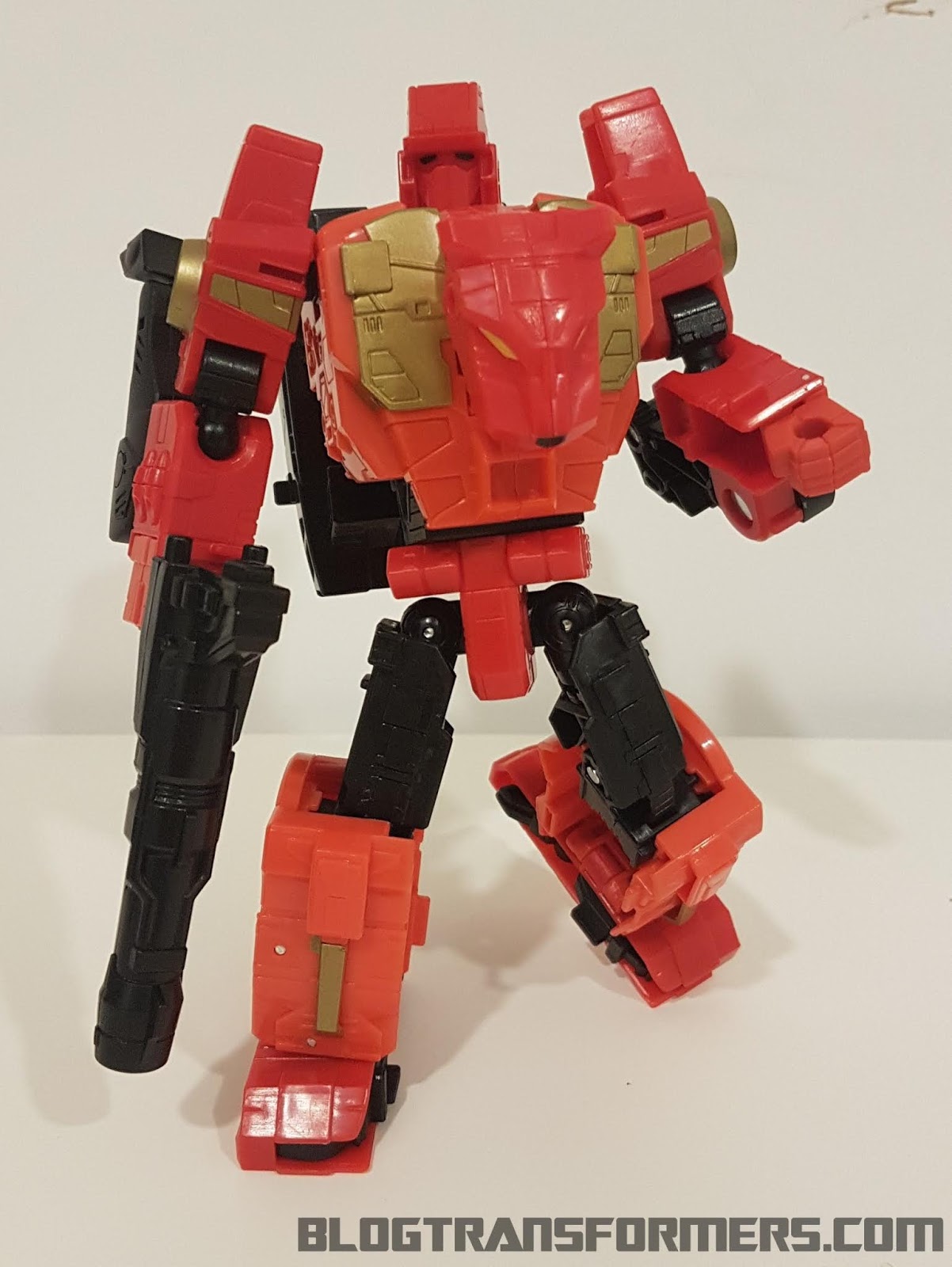 Blog Transformers.com: Power of the Primes Predaking