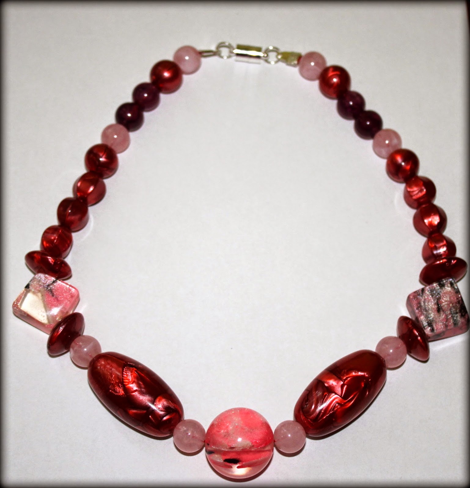 Bijuterii si decoratiuni hand made: Colier din pietre semipretioase si ...