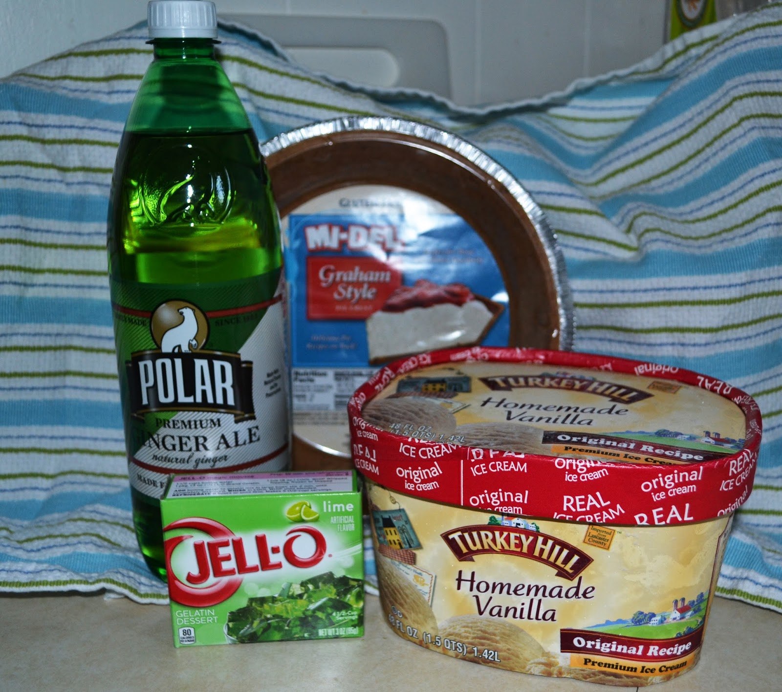 Let's Make Stone Soup: Bug Pie a summer time any time favorite