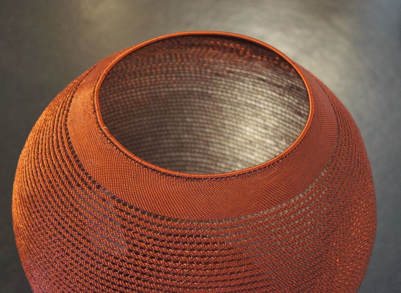 EUGENE HŐN : CERAMIC ARTIST: Ian Garrett's one-of-a-kind handmade ...