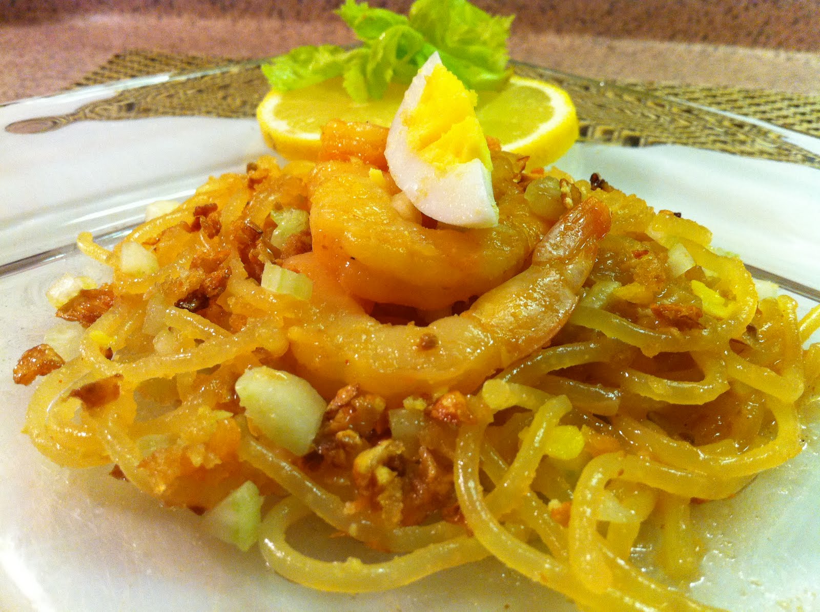 Filipino Food Recipe: My Very Own Pancit Malabon