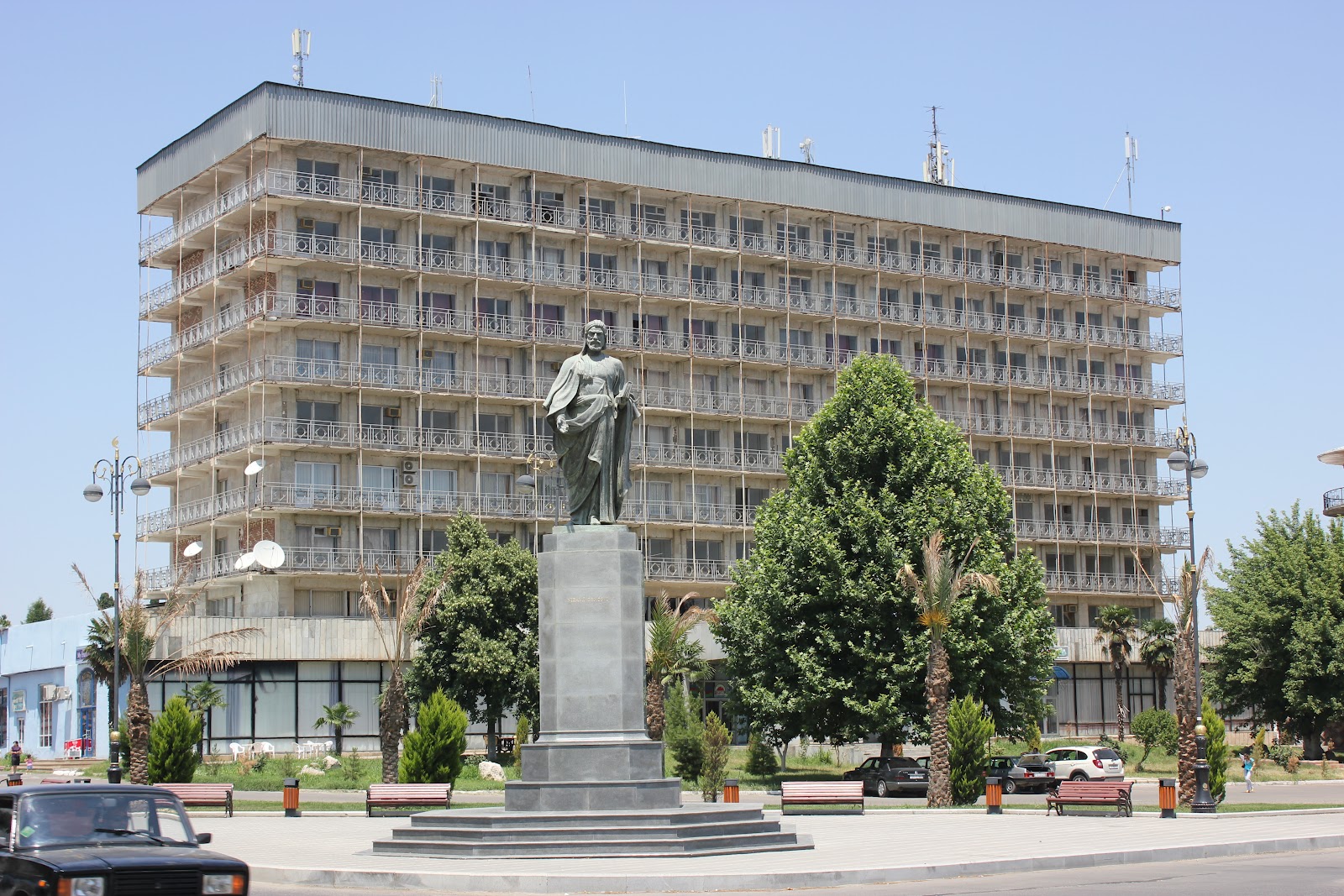 Azerbaycan notları: Gence: genel bilgiler, konaklama, ulaşım ve yeme-içme