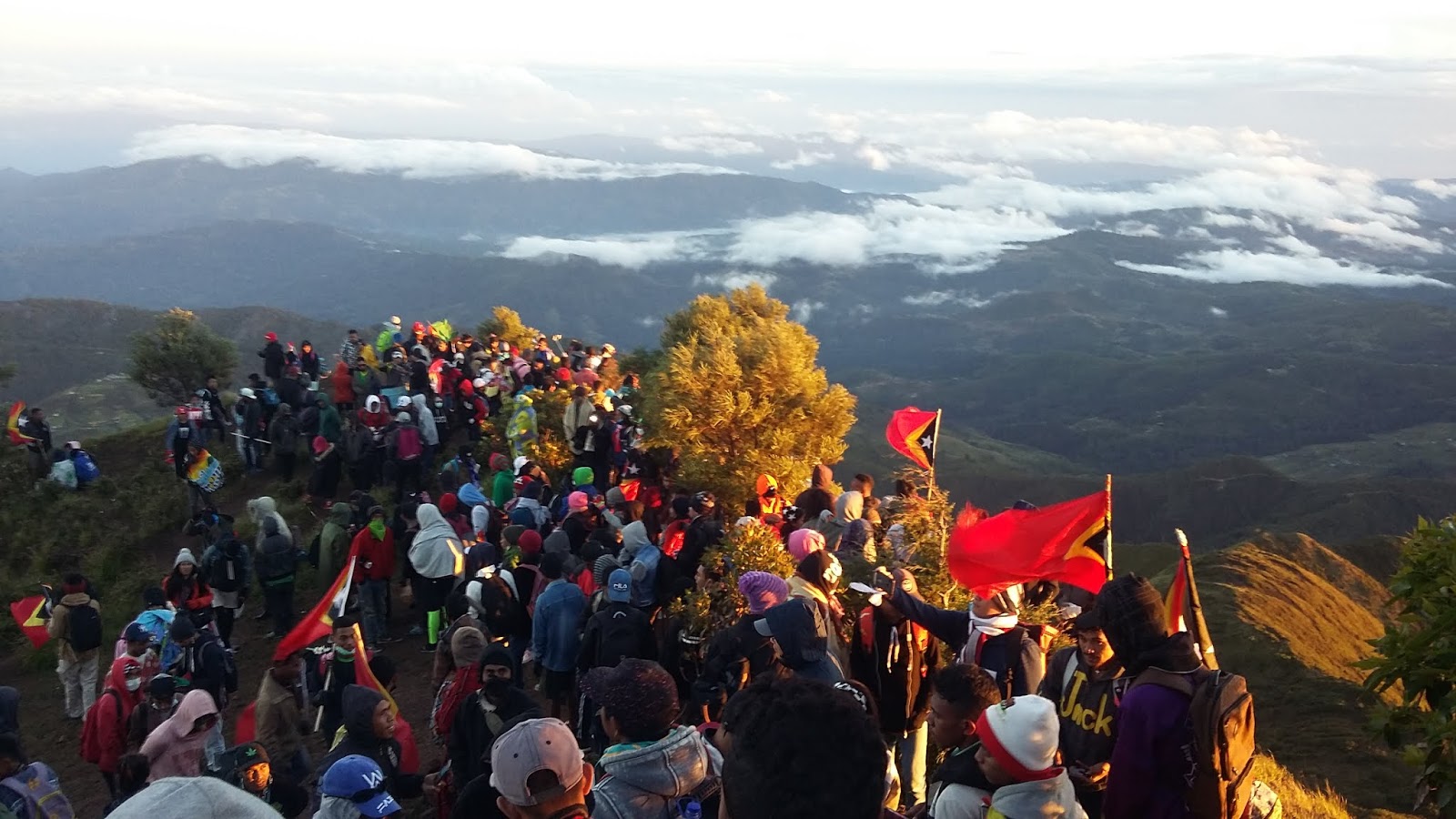 Impressões de Timor Leste: Subida aos 3000 metros do Foho Ramelau