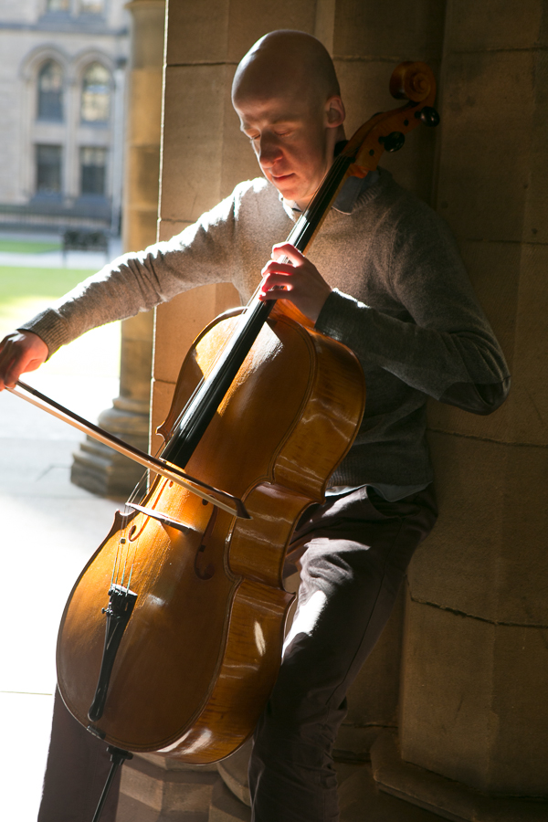 PKIMAGE - Musicnotes: Cellist David Munn