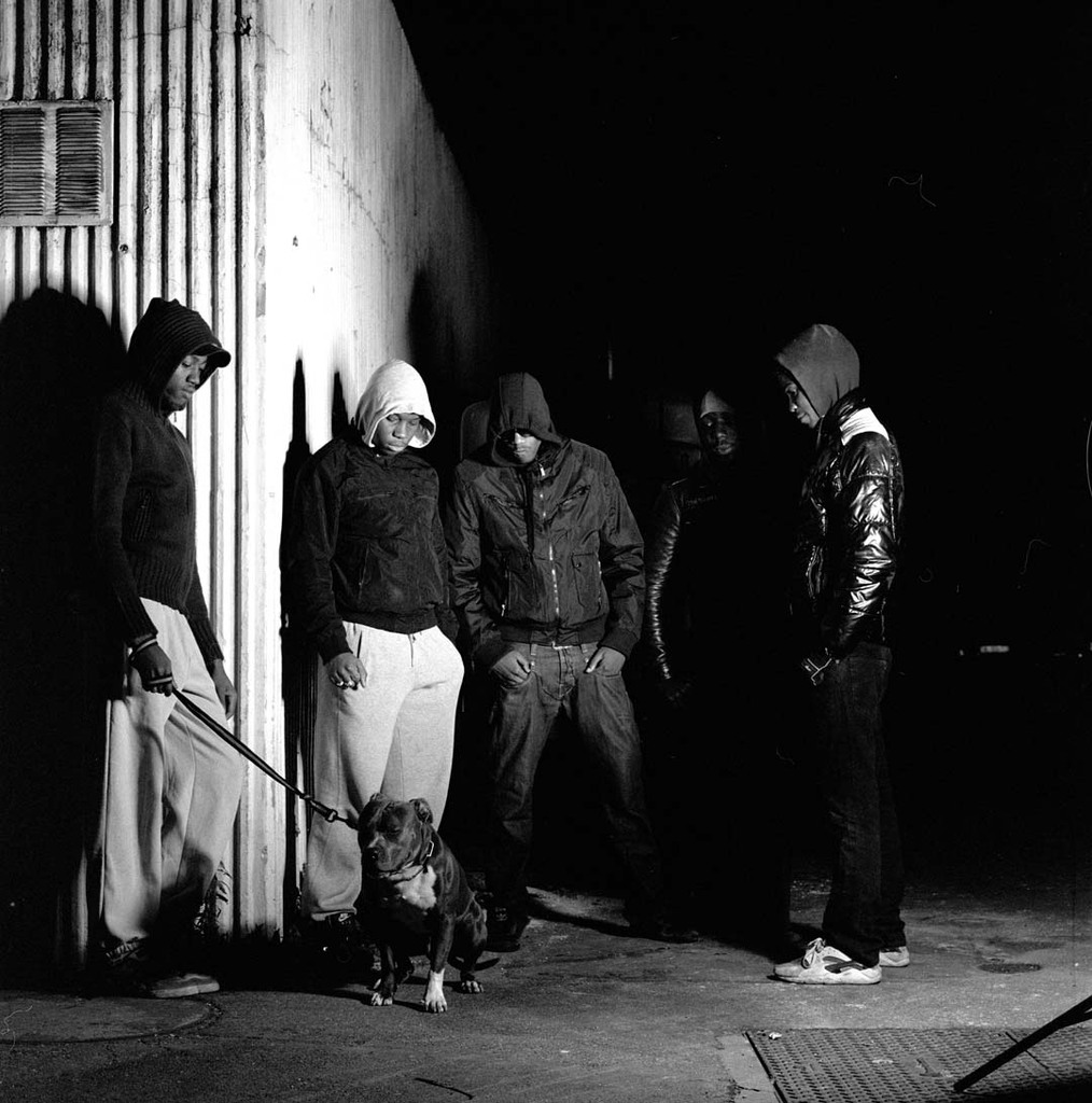 Memoriando Fotografía: REPORTEROS DE GUERRA - YAN MORVAN