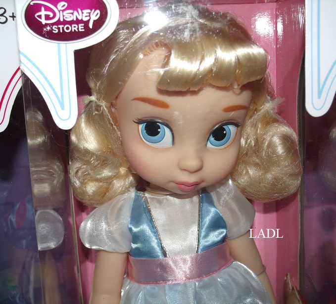 Living A Doll's Life : *Review* Disney Animator Collection Cinderella ...