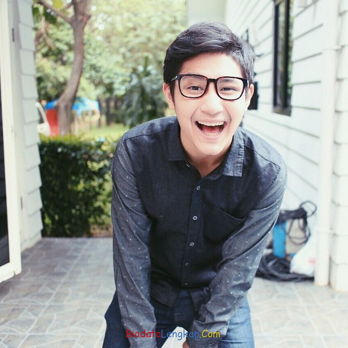 Foto Dan Biodata Lengkap Teuku Rassya