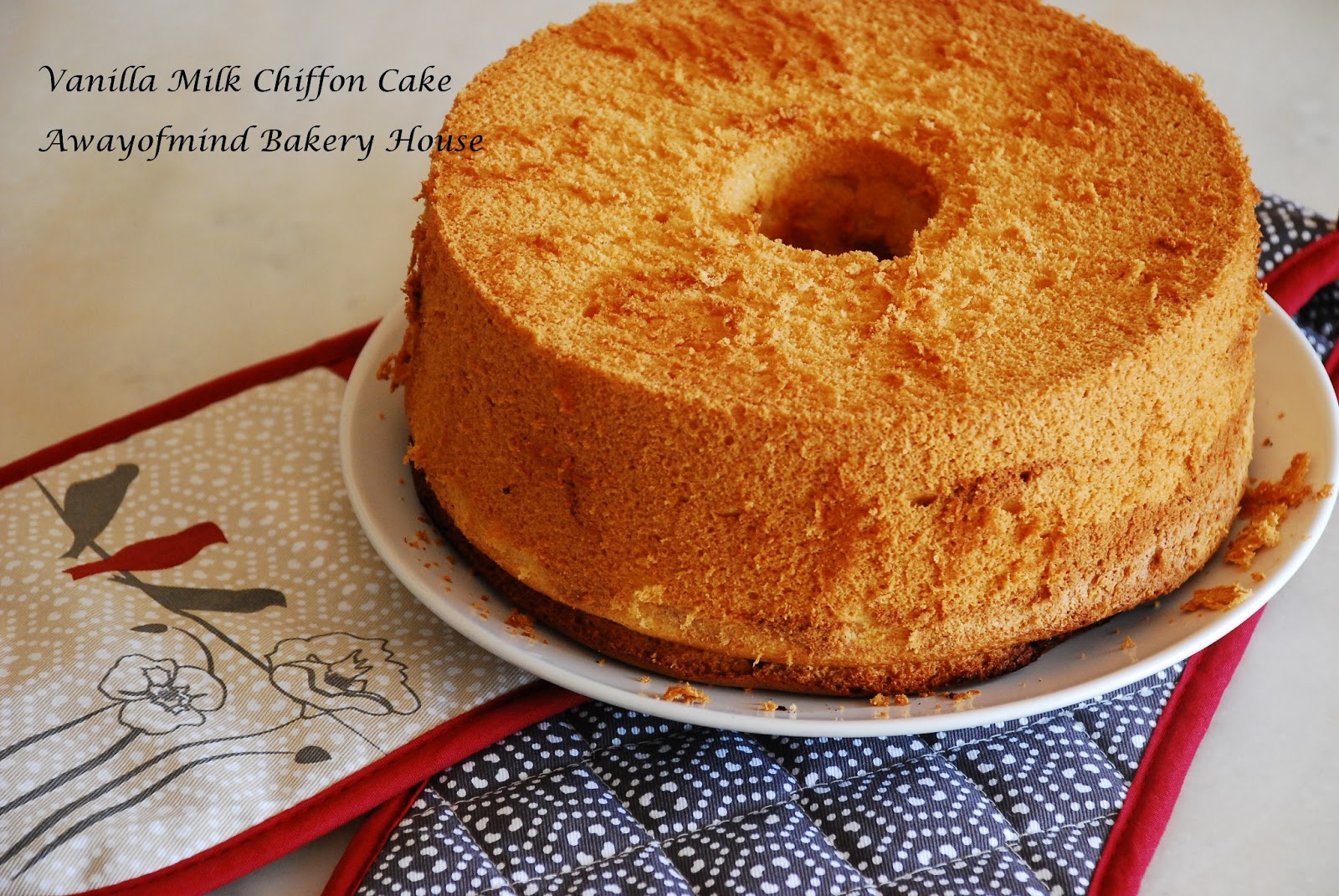 Awayofmind Bakery House: Vanilla Milk Chiffon Cake