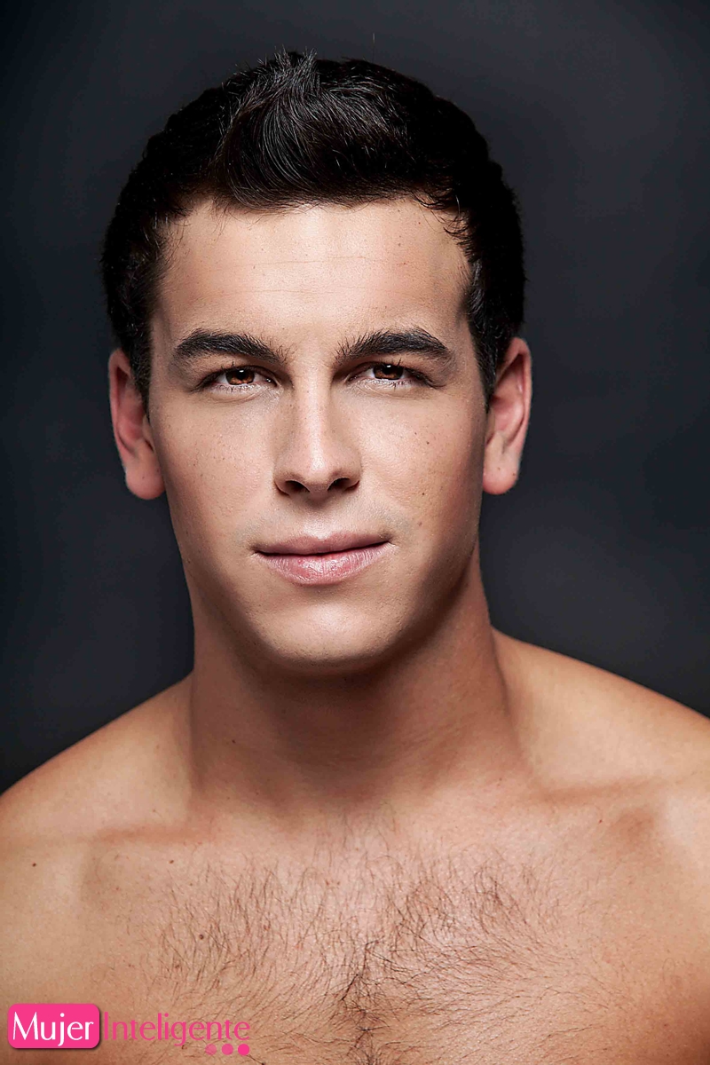 CHICOS MUY GUAPOS: Famosos