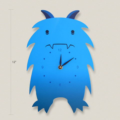 SwankMama: {swank} review & giveaway: CurlyQ Wall Decals and Clocks