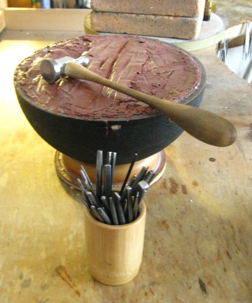 SCHMUCK- UND ARBEITSTAGEBUCH: ZISELIEREN