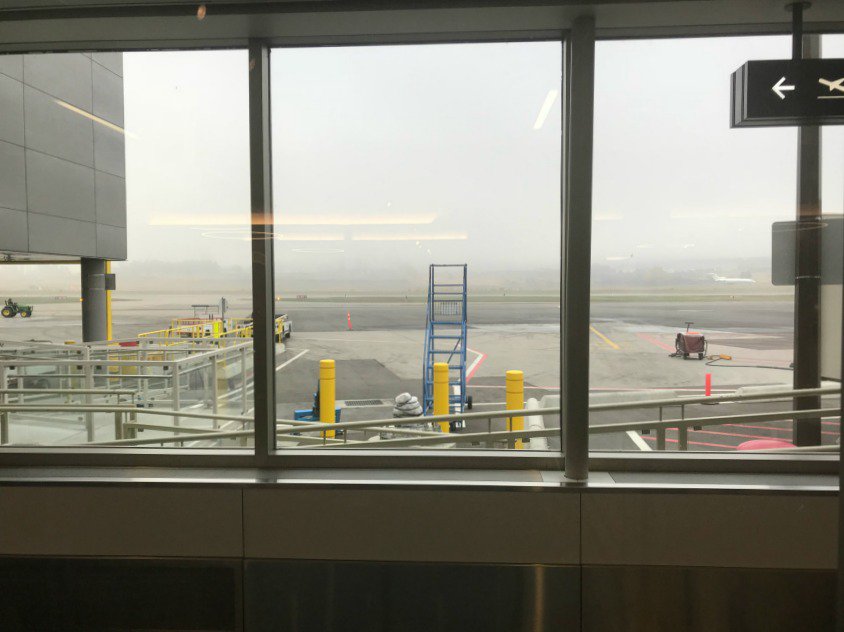 Kathryn's Report: Kelowna International Airport (YLW), British Columbia ...