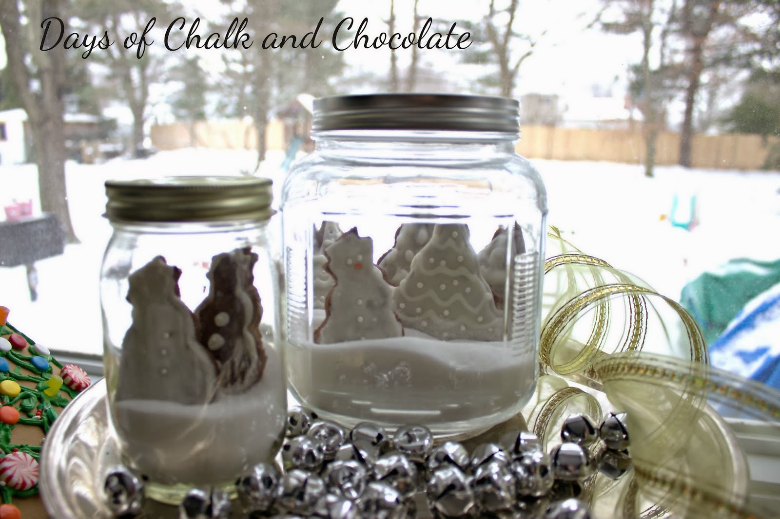 Cookie Snow Scene Jars (How To Display Christmas Cookies) | Days of ...