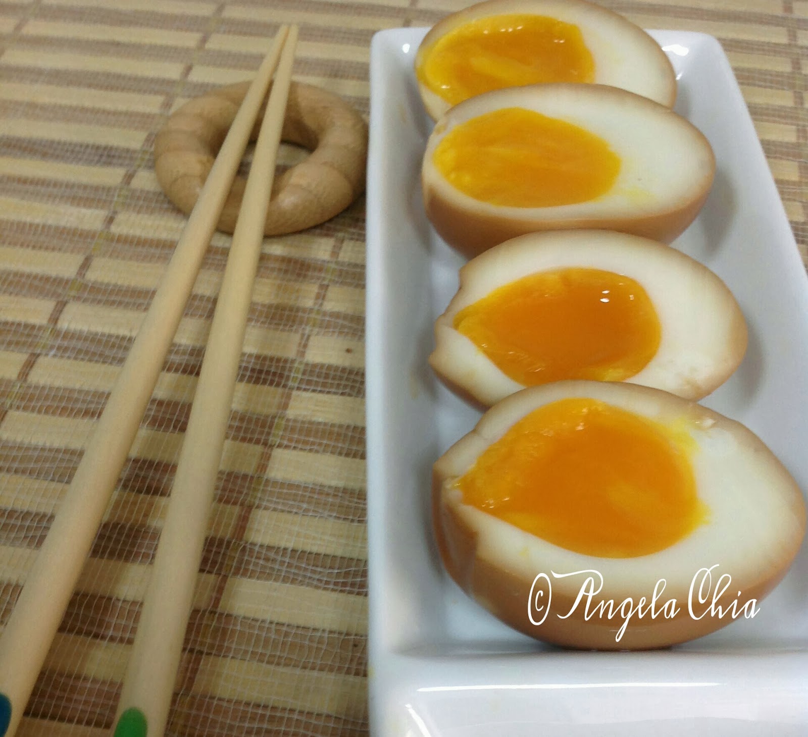 Angela Chia: Ni-tamago け玉子 (Lava egg)