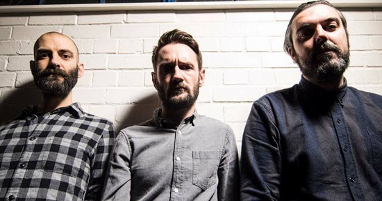 MPMBL.: Crooked Teeth: Zeitgemäßer