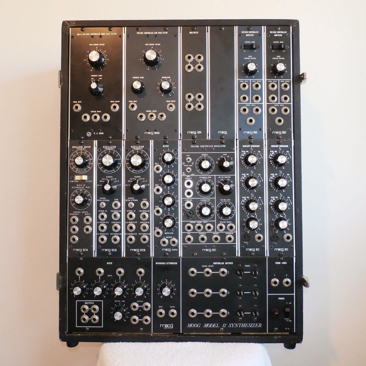 MATRIXSYNTH: Moog Modular Model 12 Synthesizer P-cabinet Package