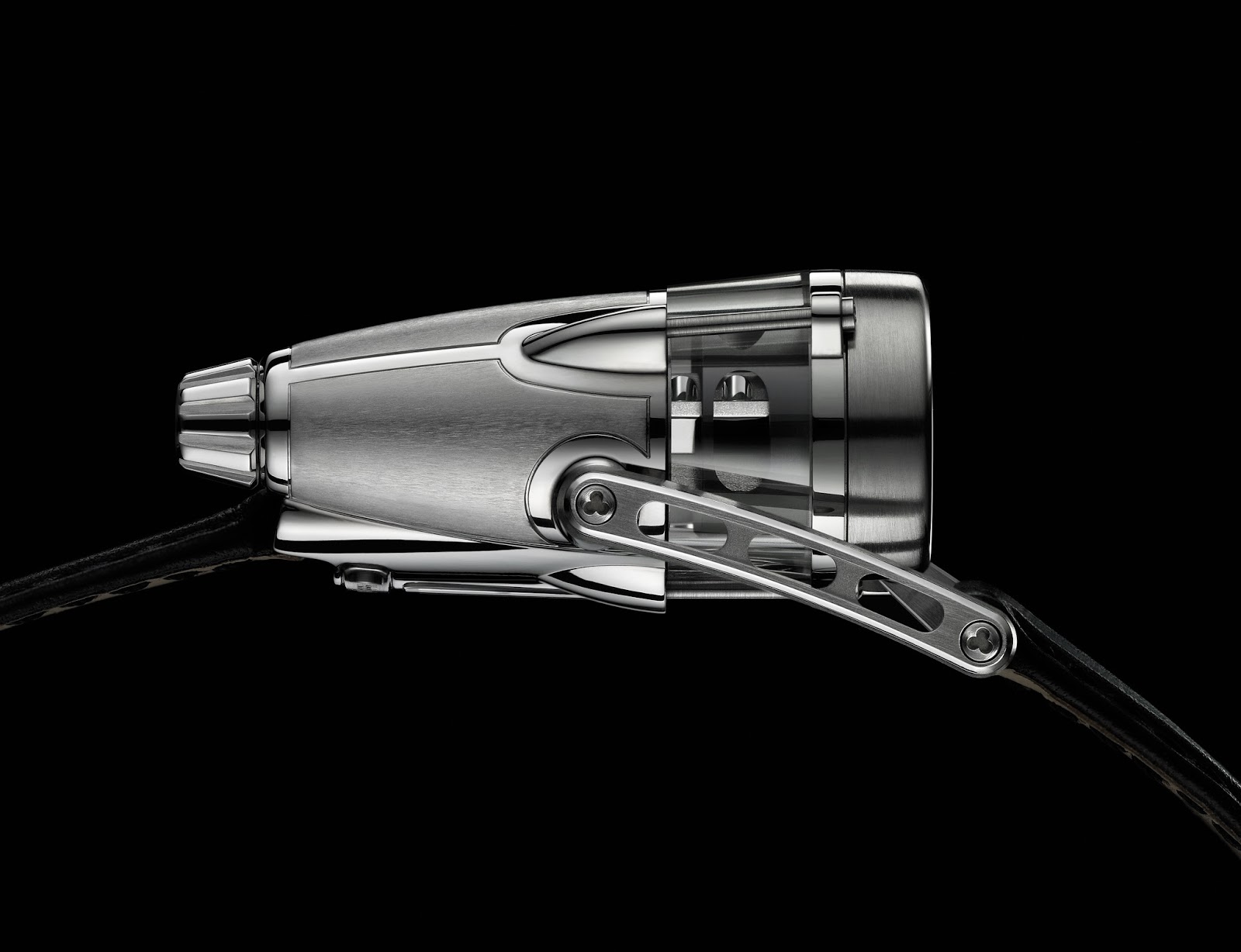 Height of Horology: MB&F - HM4 Thunderbolt