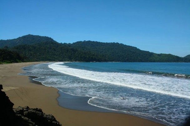 √ Inilah 8 Pantai Di Pacitan Jawa Timur yang Harus Anda Kunjungi ...
