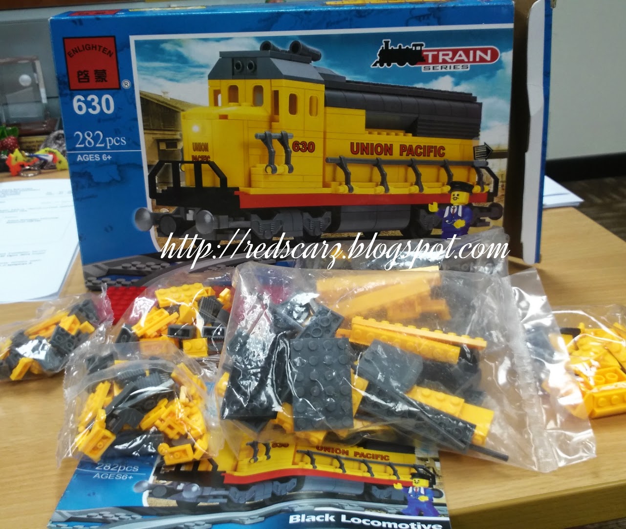 DAUS REDSCARZ: Heavy Duty Freight Locomotive | Enlighten Train Series