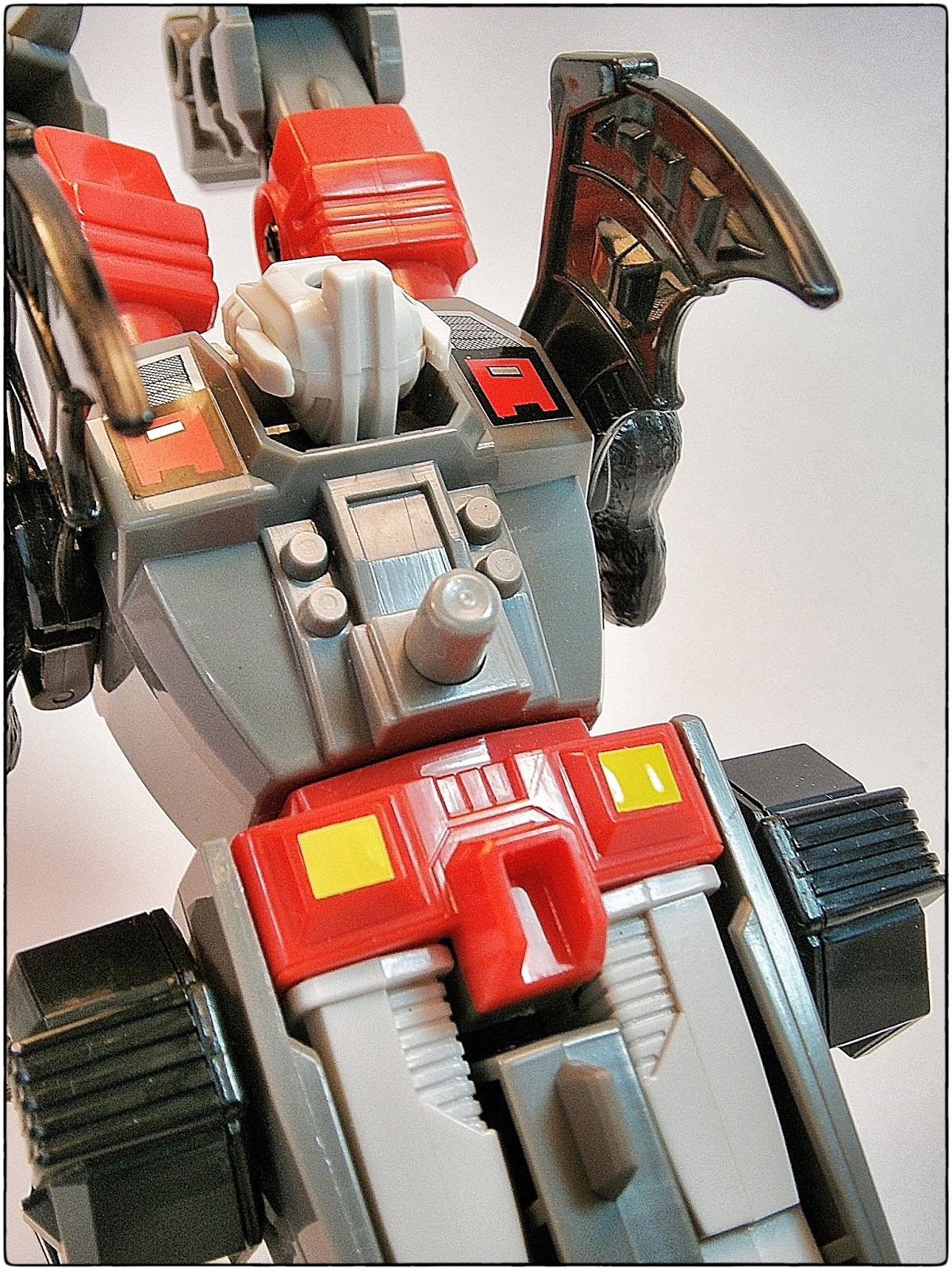 MechaGeezer's Toy Ramblings: Toy Review: Transformers Generation One ...