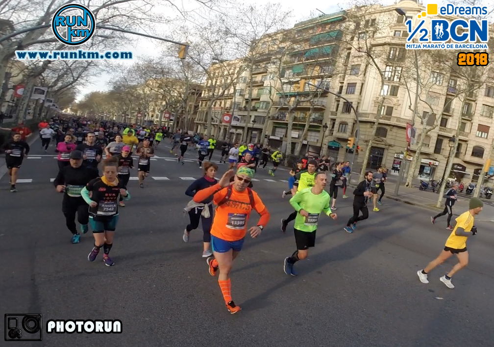 Photorun > eDreams Mitja Marató Barcelona 2018 - RUNKM