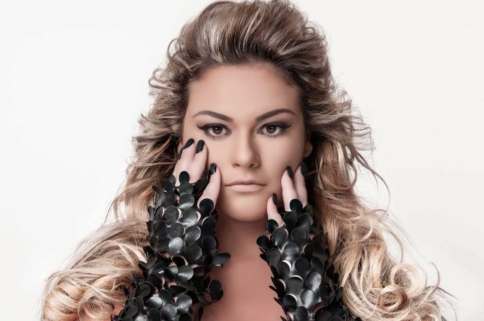 Alinne Rosa: Novidades Plus