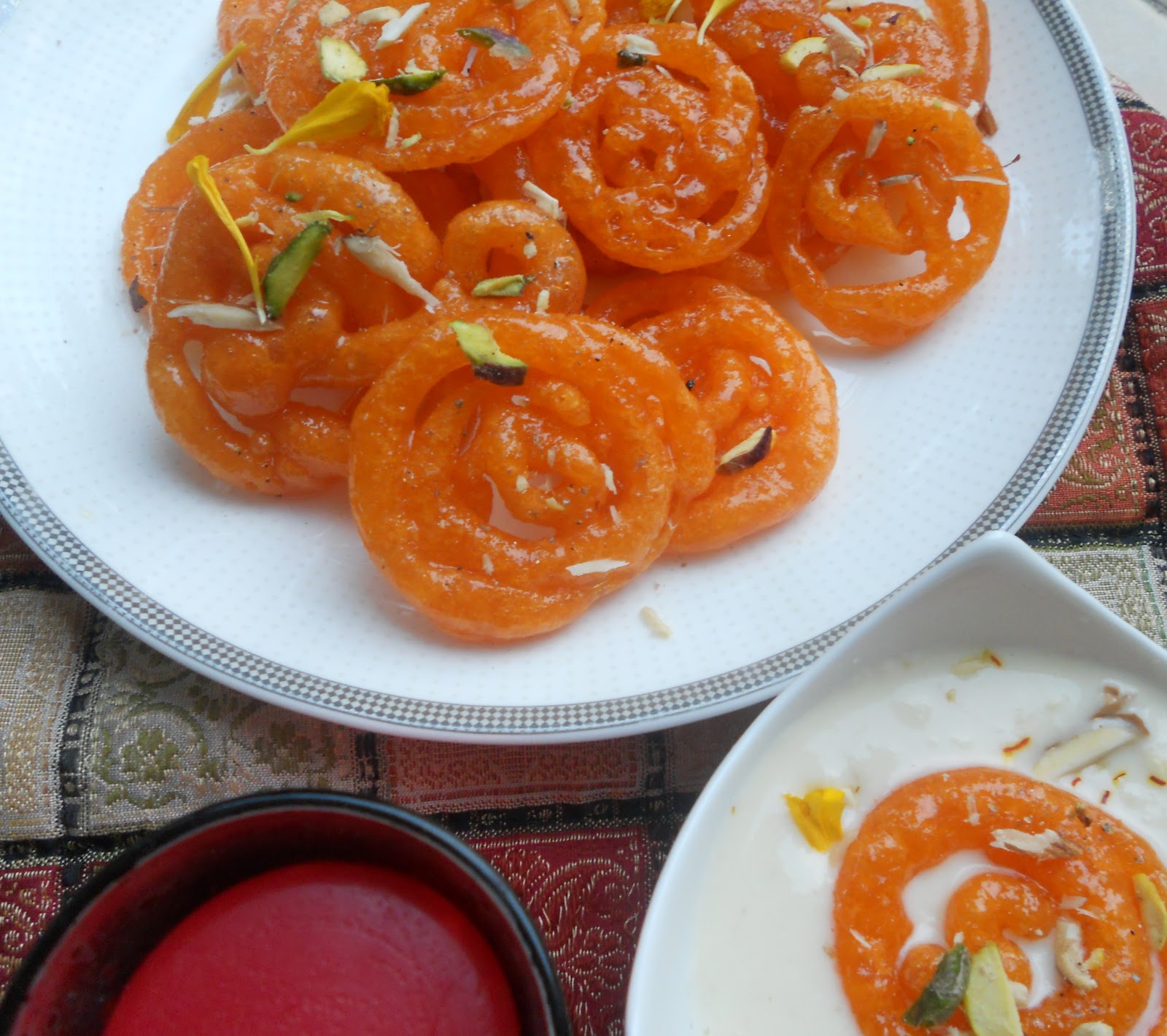 My Cooking diary : Instant Jalebi & Rabdi