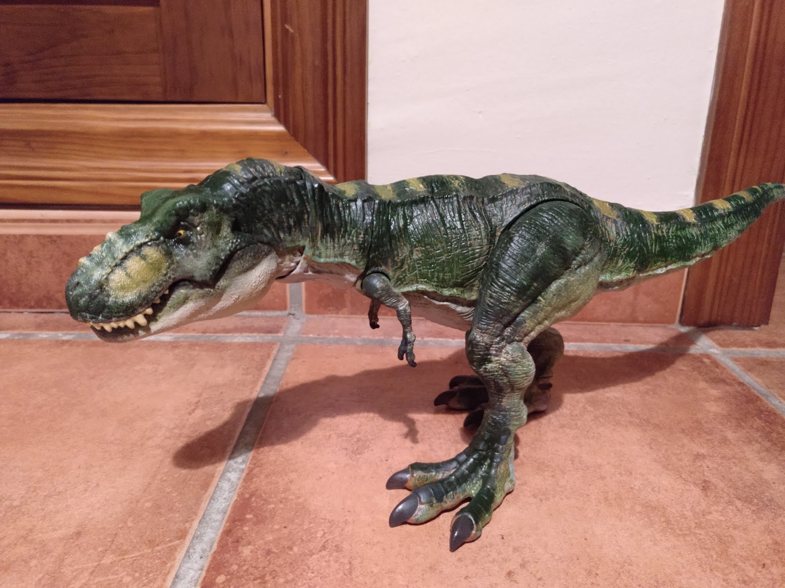 El Blog de Bahia: Re Repaint: T.Rex "Buck" The Lost World (Jurassic ...