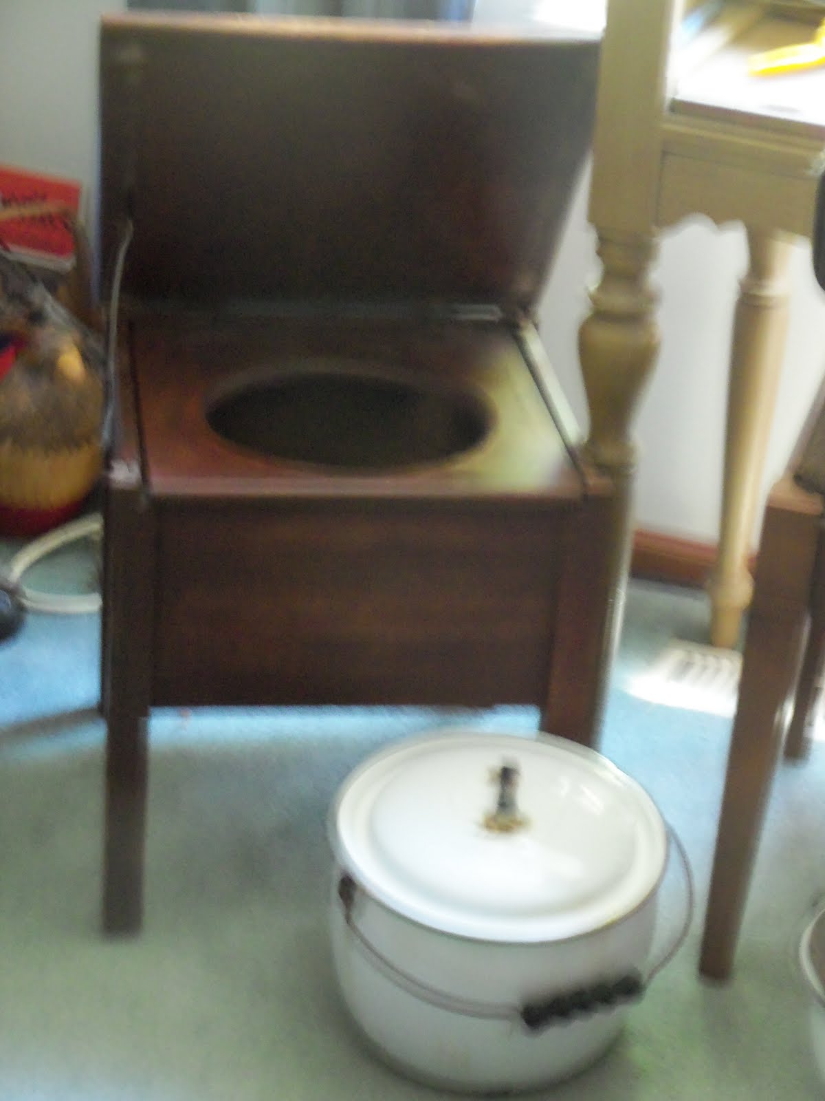 Chamber Pot Feces at Larry Cyr blog