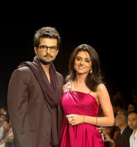 Zee Tv Hot Actress : Indian Televsion Serial Maryada_Actress Photos 2012