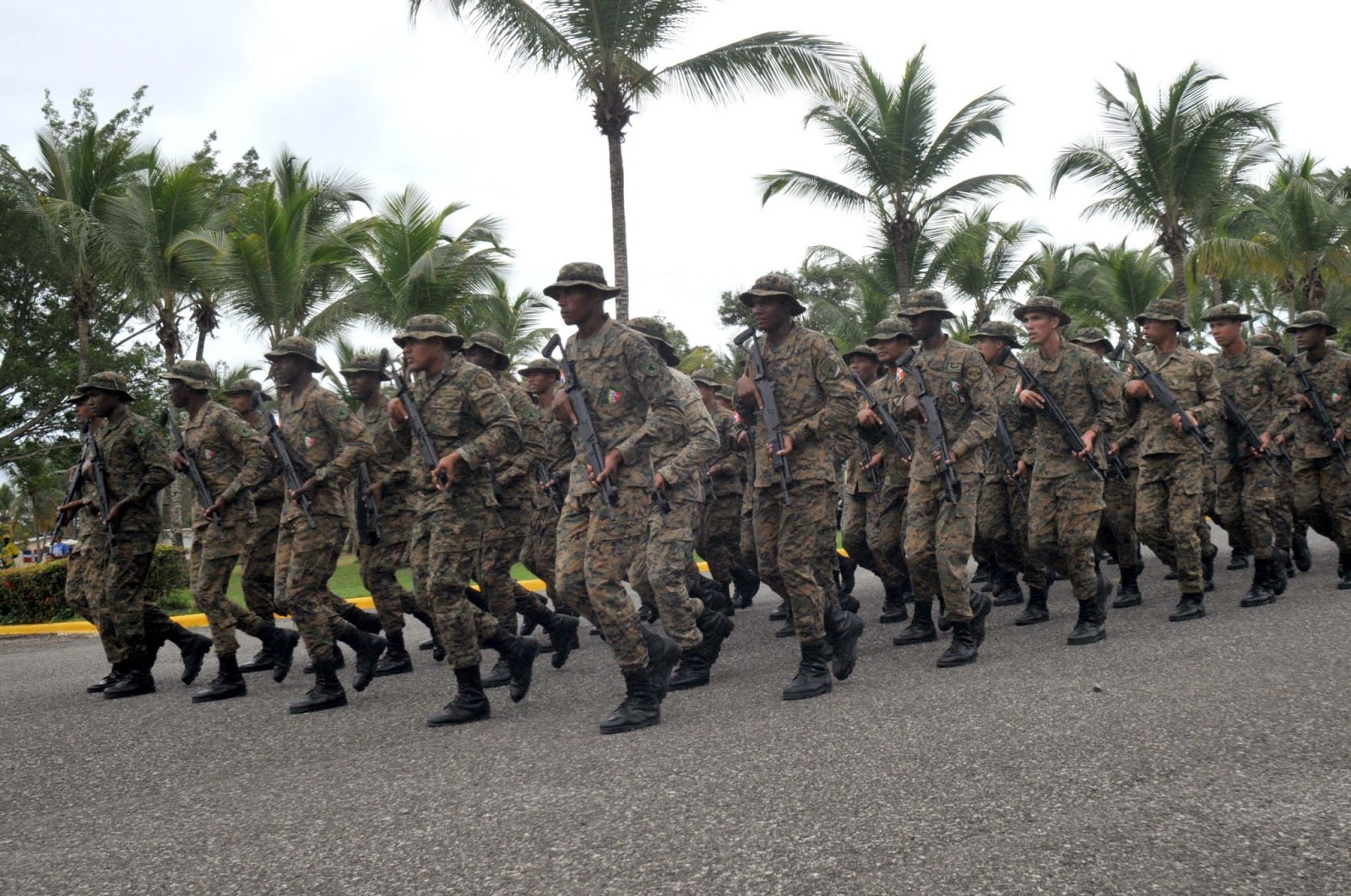 World Military and Police Forces: Dominican Republic