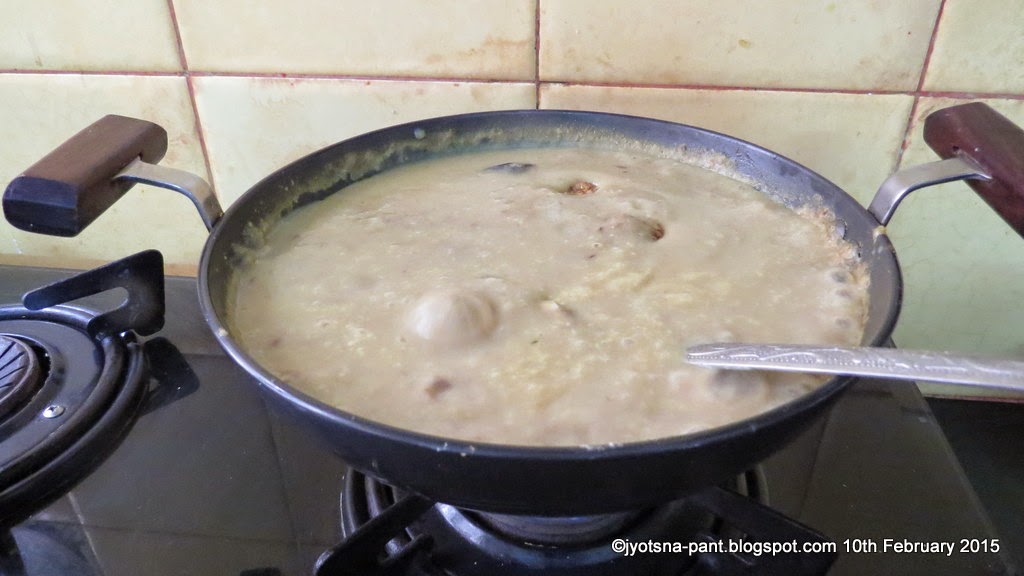 With Love from Mom's Kitchen: Gahat-Ke-Dubke/गहत के ड़ुब्के (Thick ...