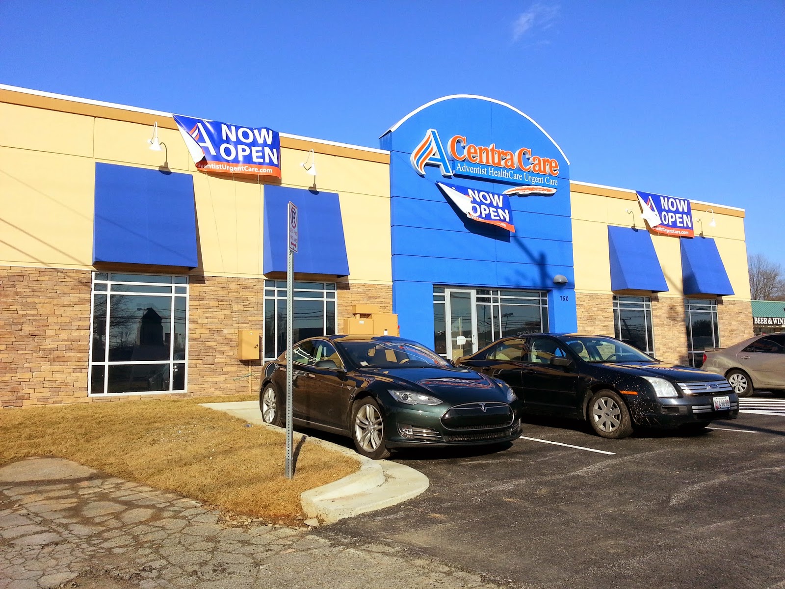 Rockville Nights: Centra Care Rockville opens (Photos)