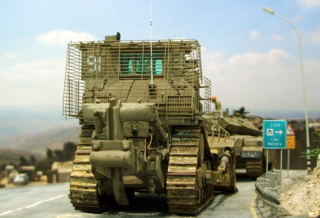 Land Sea Air & Space: IDF Caterpillar D9R