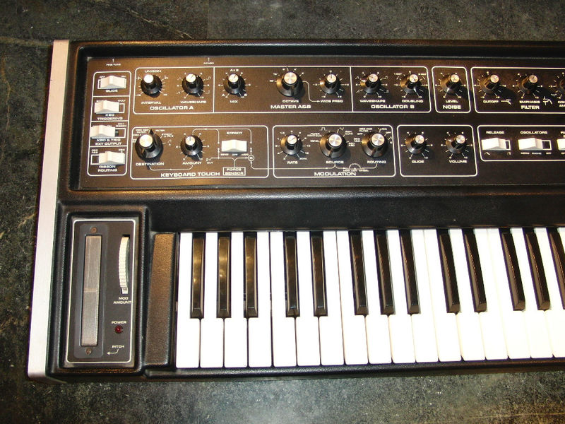 MATRIXSYNTH: Moog Multimoog Vintage Analog Synthesizer with Aftertouch